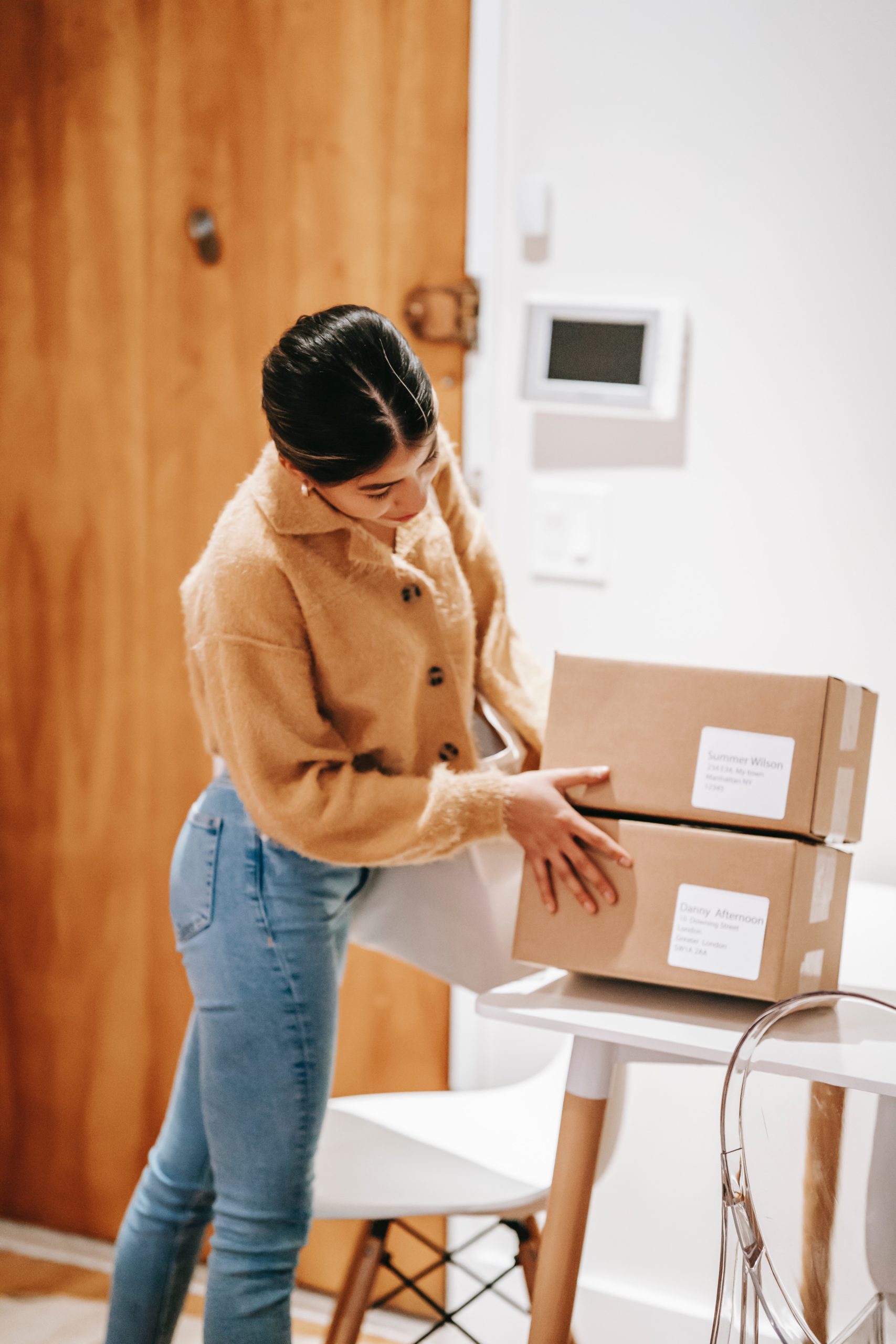 Track and Make Sure A Package from China - Dropship-Empire